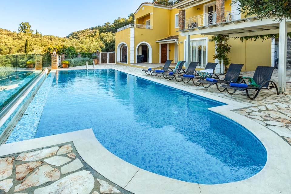 Villa Dimitris, Aghios Stefanos, Corfu | Solmar Villas